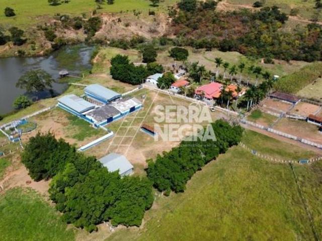 FAZENDA DUPLA APTIDÃO 143 ALQUEIRES EM BURITI DE MINAS SENTIDO FORMOSA/GO