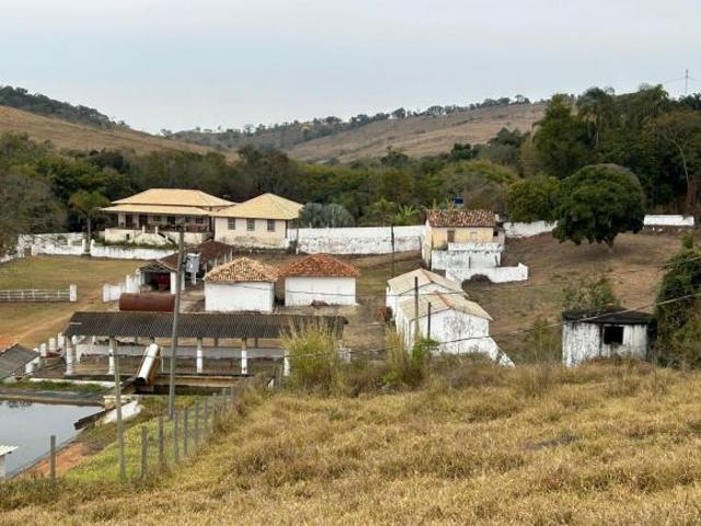 Fazenda de Café região de Sto. Antônio do Amparo Minas Gerais
