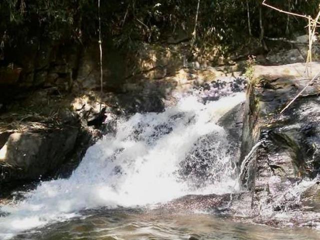 Fazenda de 152 Hectares com Cachoeira e Pasto Formado em Silveiras SP