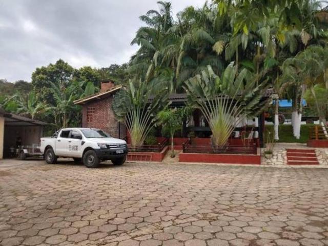 FAZENDA DE 459 HA, SENDO 218 HA DE PASTOS LIVRE, A VENDA COM ESTRUTURA COMPLETA REGISTRO SP