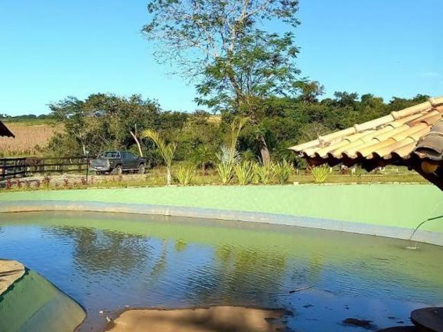 Fazenda de 420 hectares em Oliveira MG, formada em pastagem mas ideal pra café