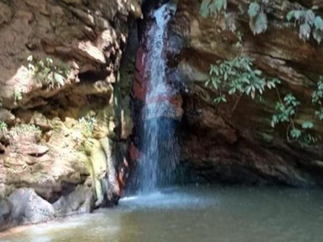 FAZENDA DE 70 HECTARES À VENDA EM LUZIÂNIA GO. LAZER, CAMPING, INVESTIMENTO, TURISMO PARQUE ECOLÓG
