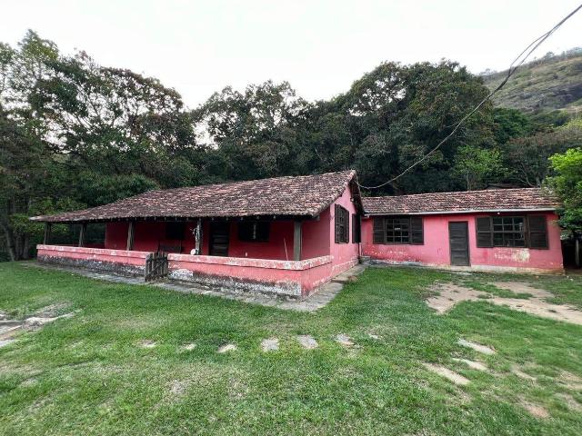 Fazenda em, Areal/RJ de 10m² 70000 quartos à venda por R$ 3.499.000,00