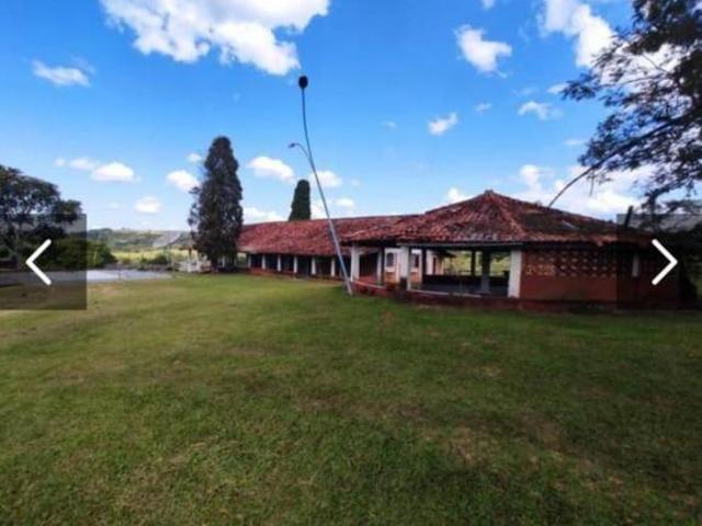 Fazenda em bofete 59 alqueires Próximo a castelo Branco Casa sede 200 metros de construção Casa de