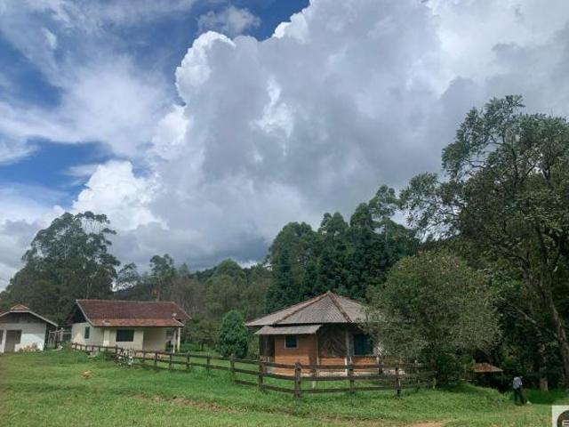 Fazenda em Brazópolis