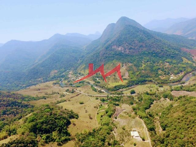 Fazenda em, Casimiro de Abreu/RJ de 10m² 4 quartos à venda por R$ 2.199.000,00