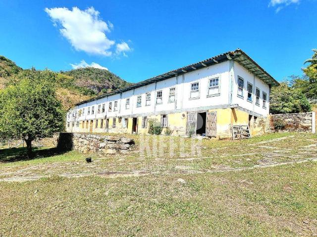 Fazenda em, Sapucaia/RJ de 486m² 10 quartos à venda por R$ 3.499.000,00