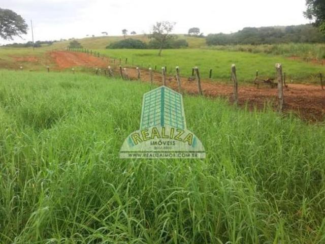 FAZENDA EM UNAI 81 HETC, 100% FORMADA, CULTURA,RIO,REPRESA, Georreferenciamento Car, reserva legal