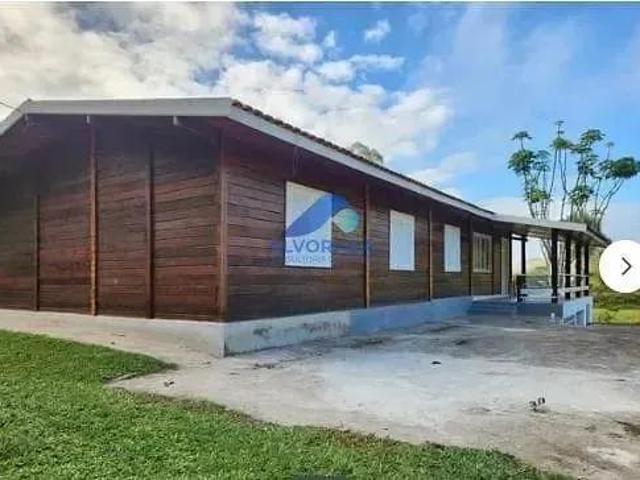Fazenda em Vila Industrial, São José dos Campos/SP de 250m² 4 quartos à venda por R$ 1.675.000,00