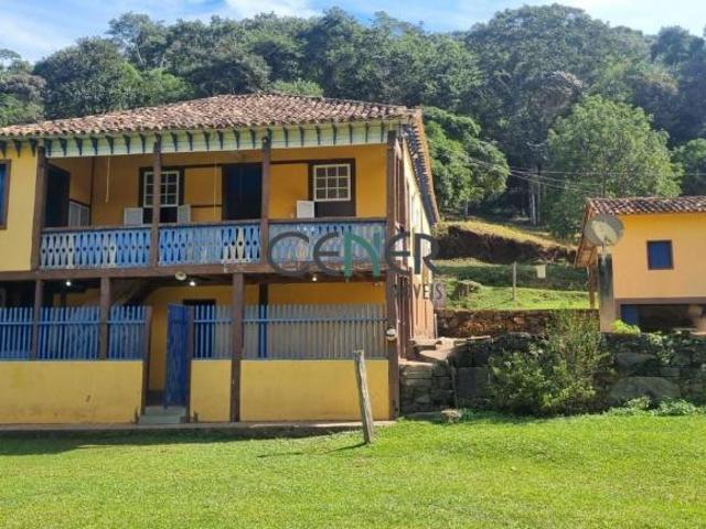 Fazenda Fonte das Águas com 196 ha por 3 700 mil na reg de Cons Lafaiete MG