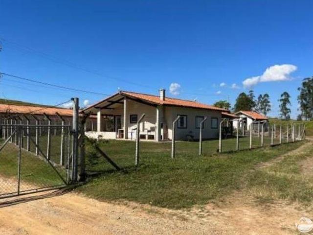 FAZENDA IMPERDÍVEL EM SÃO JOSÉ DOS CAMPOS/SP