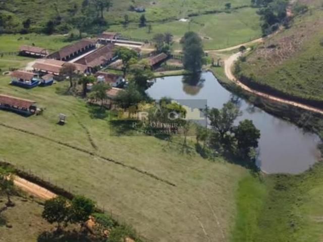 Fazenda para Venda em Caçapava, Bairro Sape