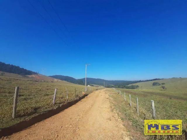 Fazenda para Venda em Cabreúva/SP Chácara do Pinhal 3 Quartos