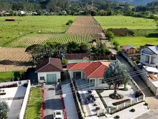 Fazenda para Venda em Canelinha/SC Zona Rural 5 Quartos