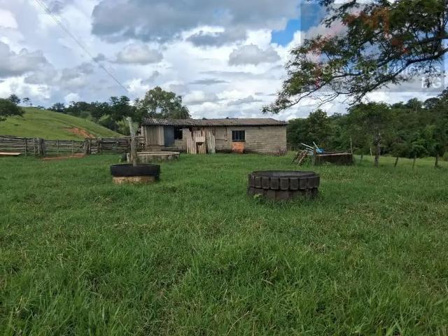 Fazenda para Venda em Capim Branco/MG Zona Rural 4 Quartos