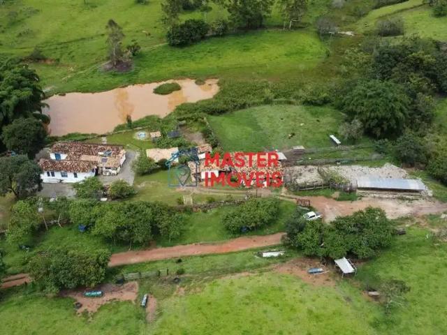 Fazenda para Venda em Carmópolis de Minas/MG Centro 3 Quartos