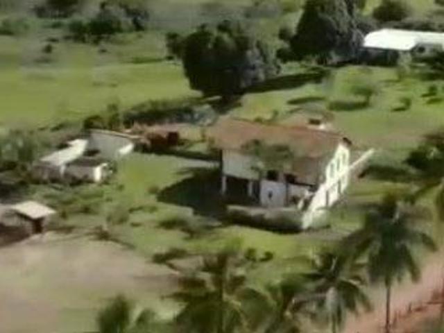 Fazenda para venda em Centro, Muriaé