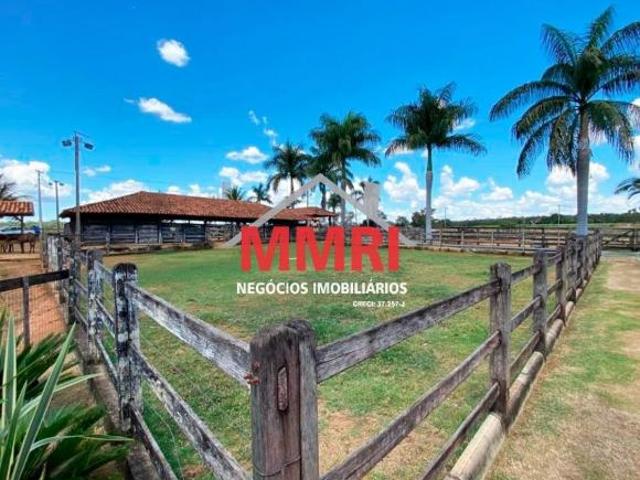 Fazenda para venda em Centro, Paraopeba