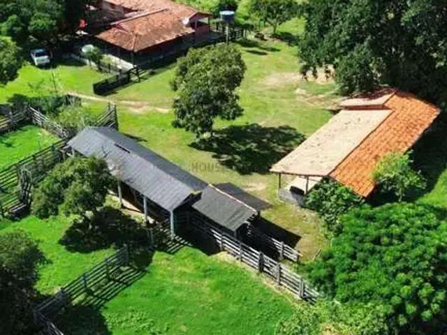 Fazenda para Venda em Chapada dos Guimarães/MT Zona Rural 4 Quartos