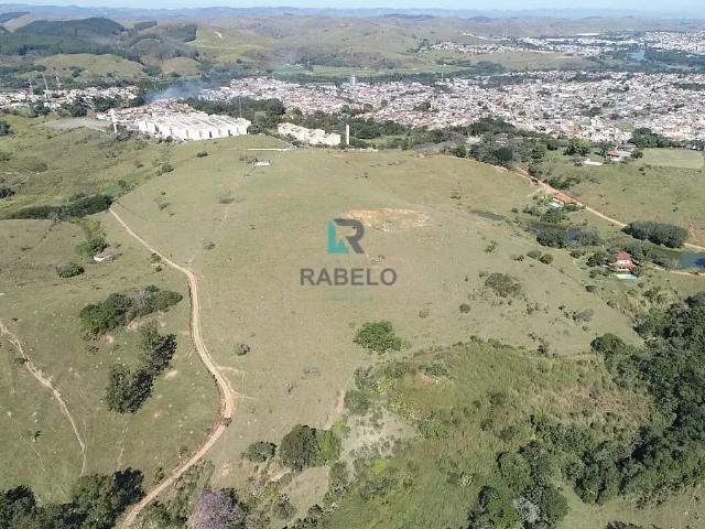 Fazenda para Venda em Cruzeiro/SP Centro