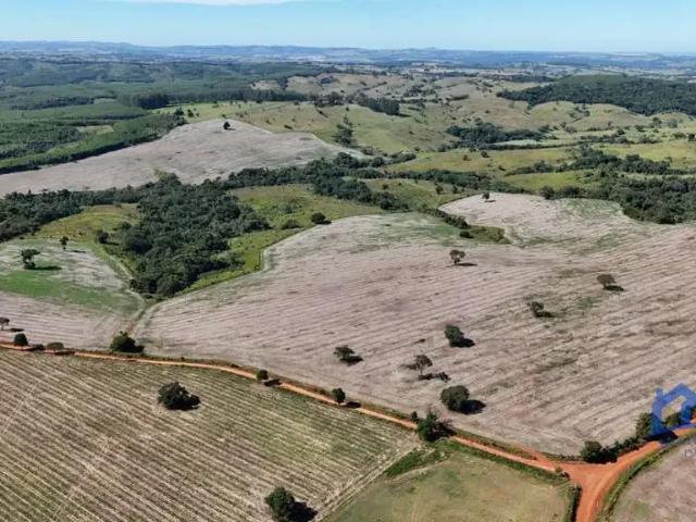 Fazenda para Venda em Angatuba/SP Zona Rural 1 Quartos