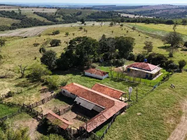 Fazenda para Venda em Angatuba/SP Zona Rural 3 Quartos