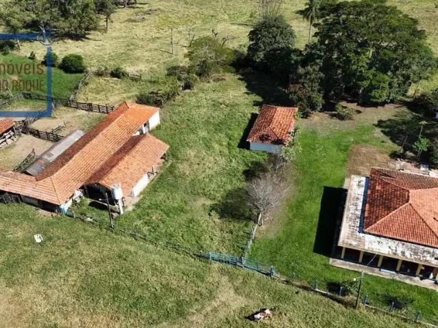 Fazenda para Venda em Angatuba/SP Centro 3 Quartos