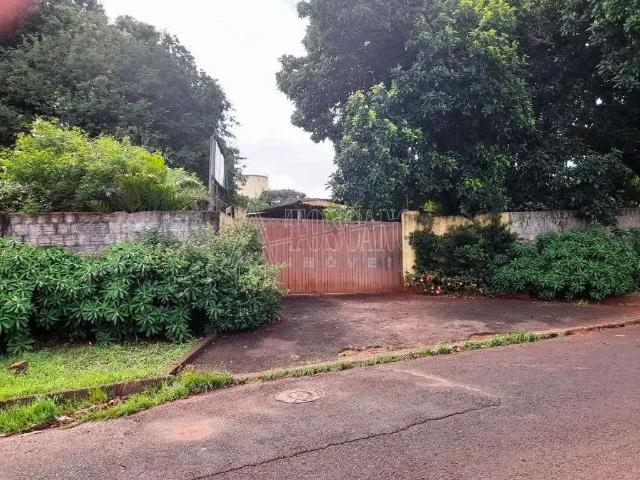 Fazenda para Venda em Araraquara/SP Condomínio Satélite 3 Quartos