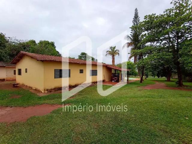 Fazenda para Venda em Araraquara/SP Parque Tropical 2 Quartos