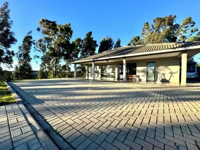 Fazenda para Venda em Araucária/PR Roça velha 3 Quartos