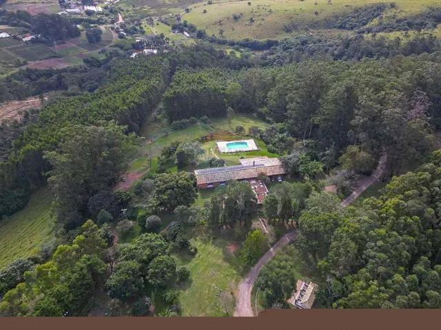 Fazenda para Venda em Atibaia/SP Rio Abaixo 4 Quartos