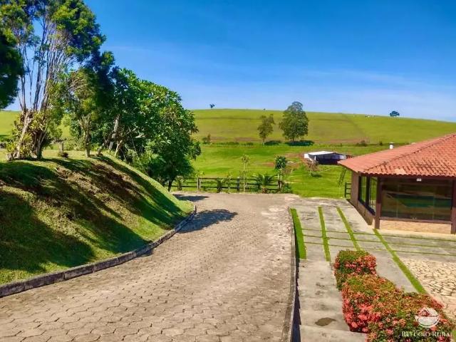 Fazenda para Venda em Botucatu/SP Chácara Capão Bonito