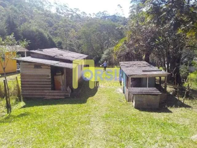 Fazenda para Venda em Bom Jesus dos Perdões/SP Centro 2 Quartos