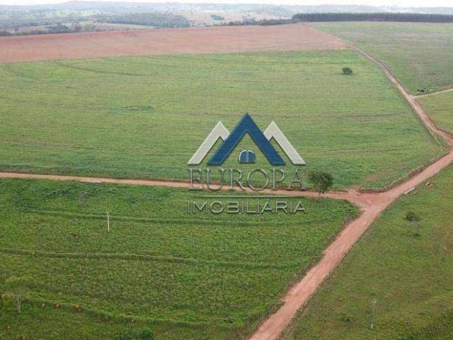 Fazenda para Venda em Goiás/GO Zona Rural 5 Quartos