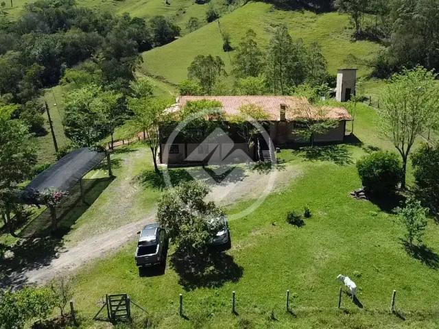 Fazenda para Venda em Gravatal/SC Centro 3 Quartos