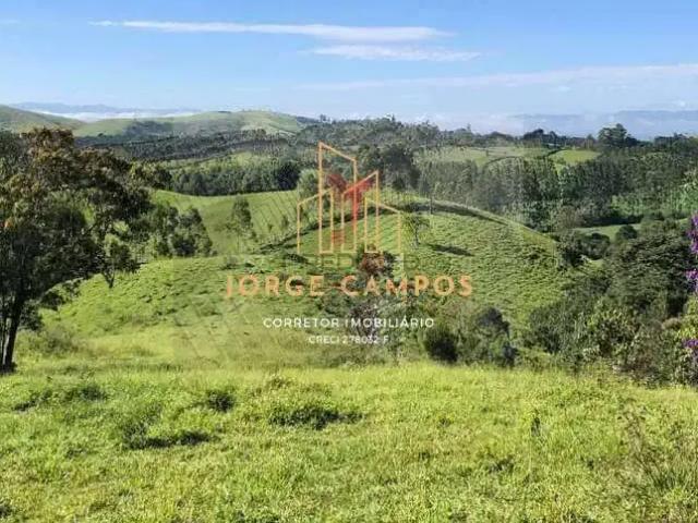 Fazenda para Venda em Guaratinguetá/SP Centro 4 Quartos