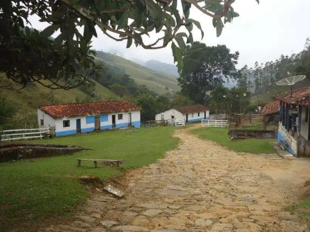 Fazenda para Venda em Guaratinguetá/SP Jardim Aeroporto 2 Quartos