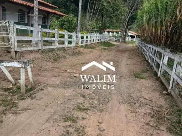 Fazenda para Venda em Esmeraldas/MG Zona Rural 5 Quartos
