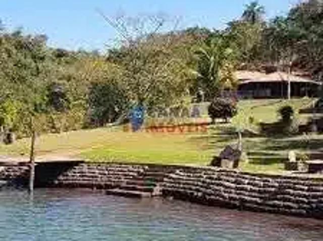 Fazenda para Venda em Indianópolis/MG Centro 4 Quartos