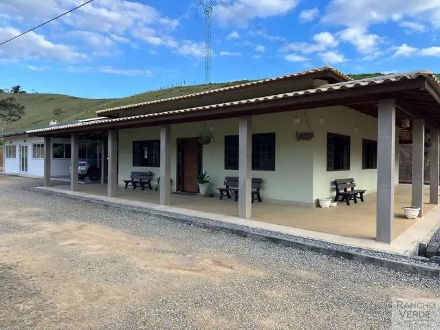 Fazenda para Venda em Igaratá/SP Zona Rural 3 Quartos