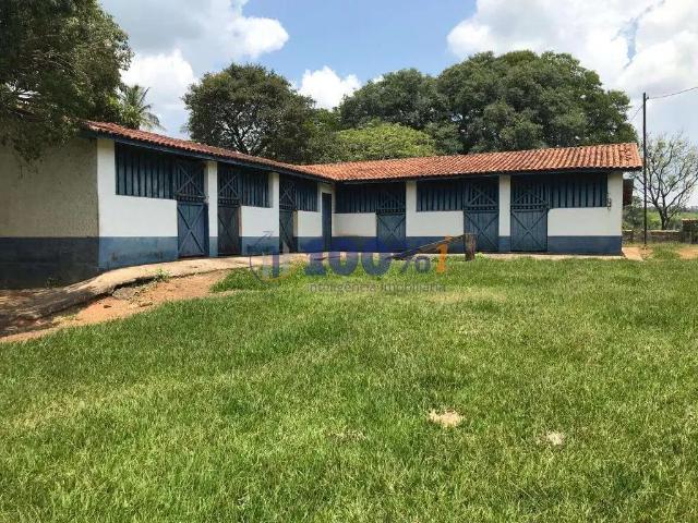 Fazenda para Venda em Itapira/SP Centro 4 Quartos