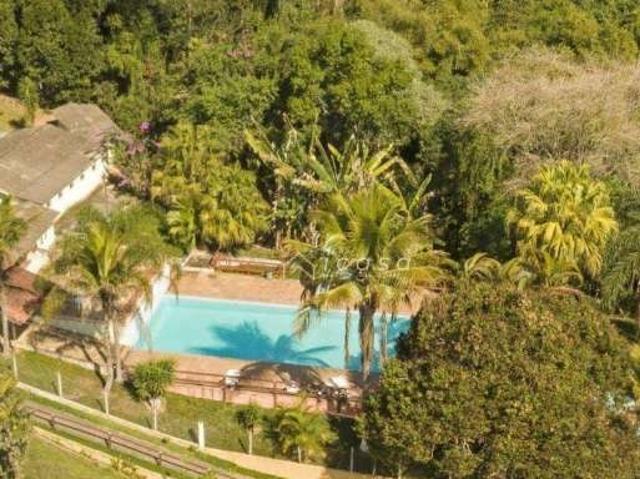 Fazenda para Venda em Jacareí/SP Centro 35 Quartos
