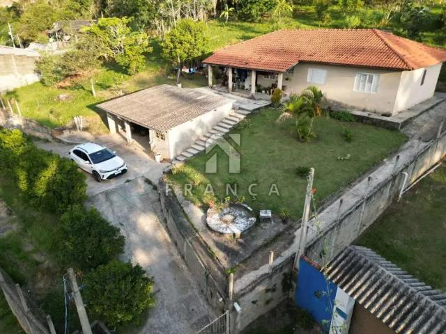 Fazenda para Venda em Jacareí/SP Estância Porto Velho 3 Quartos