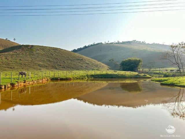 Fazenda para Venda em Jacareí/SP Parque Califórnia 3 Quartos