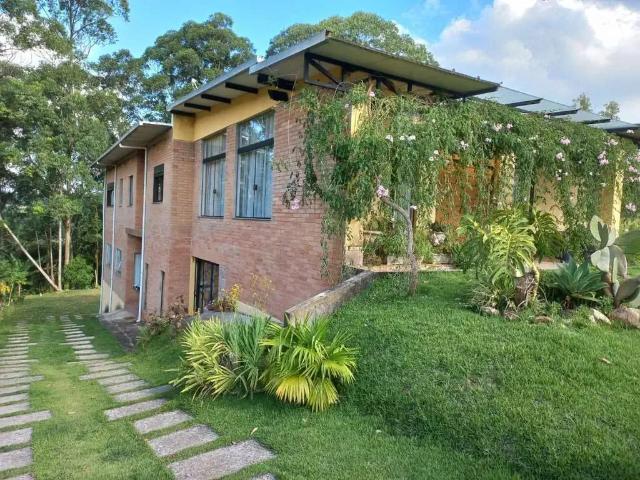 Fazenda para Venda em Jarinu/SP Centro 6 Quartos