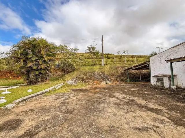 Fazenda para Venda em Juiz de Fora/MG Industrial 5 Quartos
