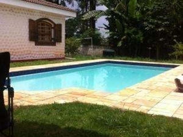 Fazenda para Venda em Osasco/SP Três Montanhas 7 Quartos