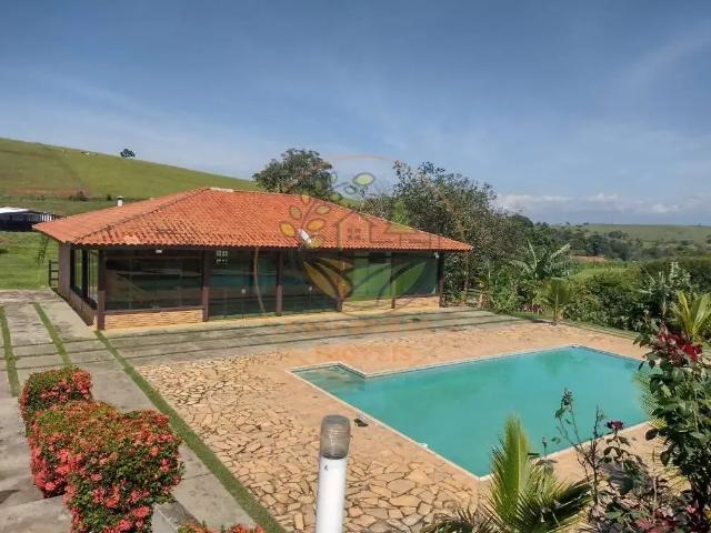 Fazenda para Venda em Lorena/SP Centro 3 Quartos