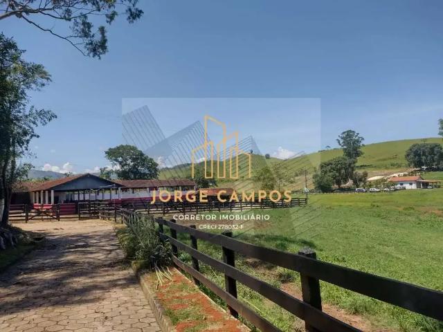 Fazenda para Venda em Lorena/SP Centro 3 Quartos
