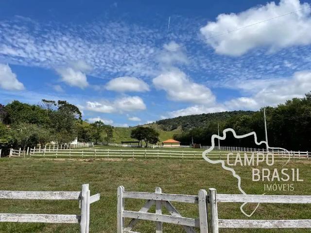 Fazenda para Venda em Lagoinha/SP Zona Rural 4 Quartos